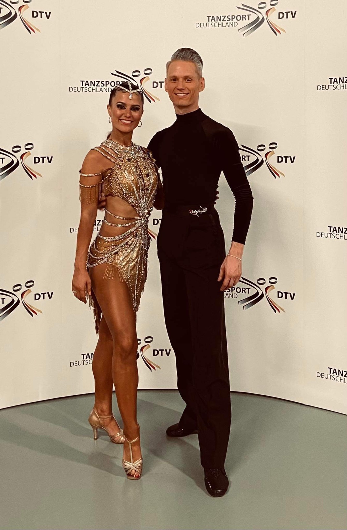 Hessen tanzt 2022 – international – – Tanzsportverband Nordrhein ...